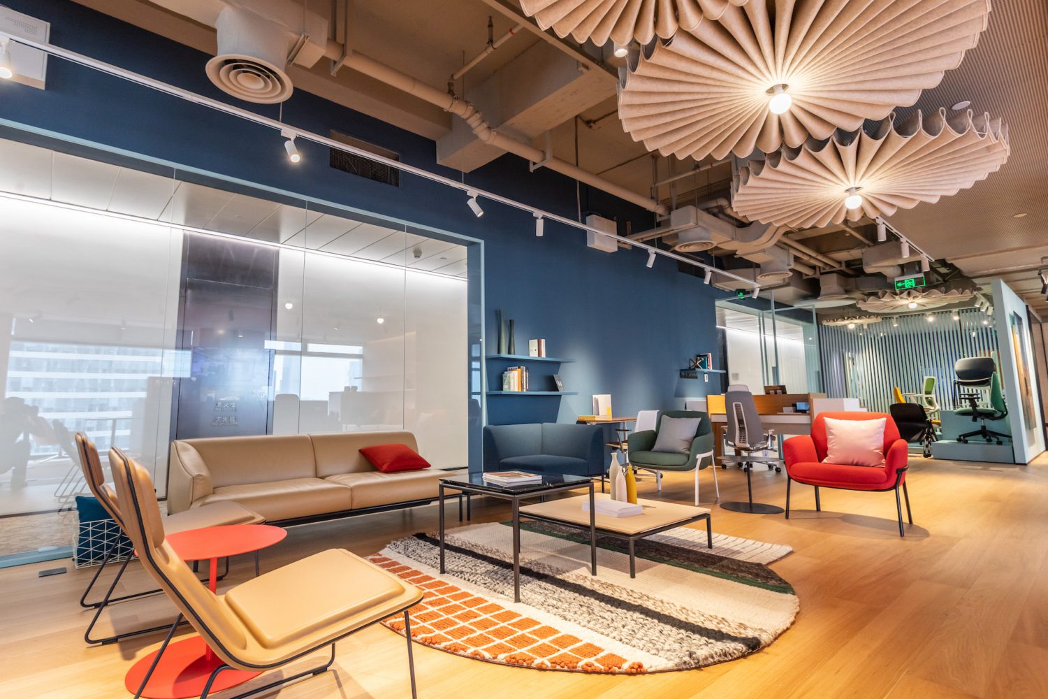 Shenzhen Showroom, China | Inspiring Workspaces by BOS