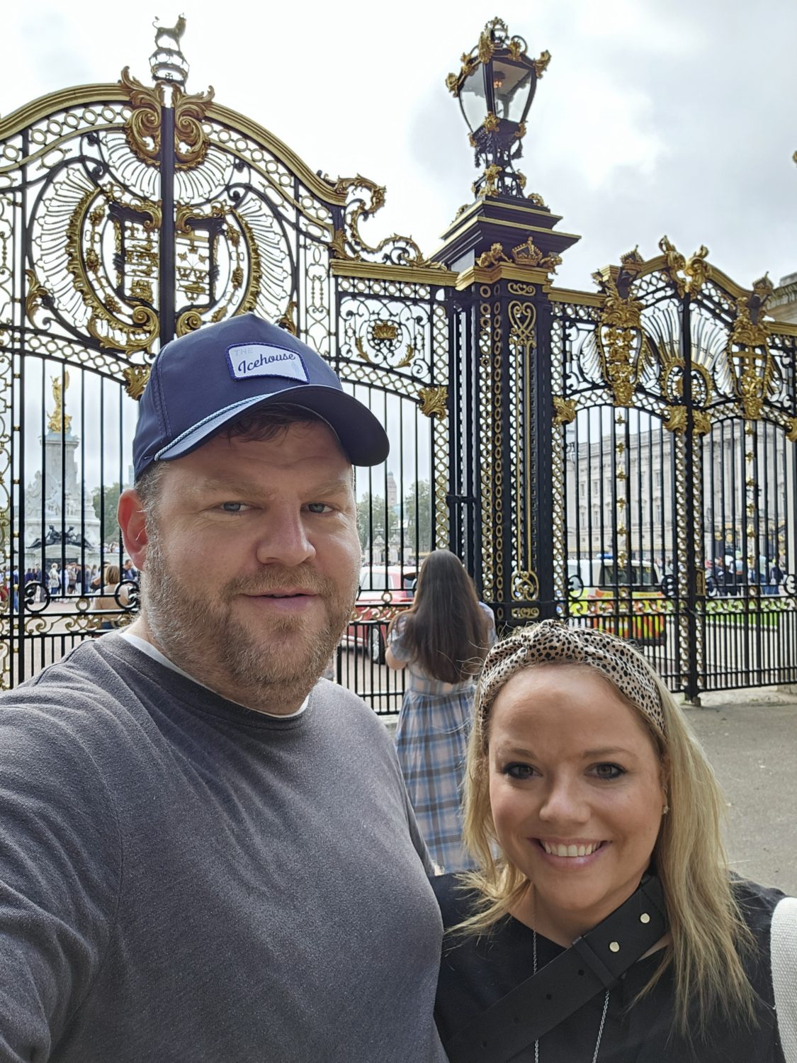 Eric + Jill - Buckingham Palace | Inspiring Workspaces by BOS